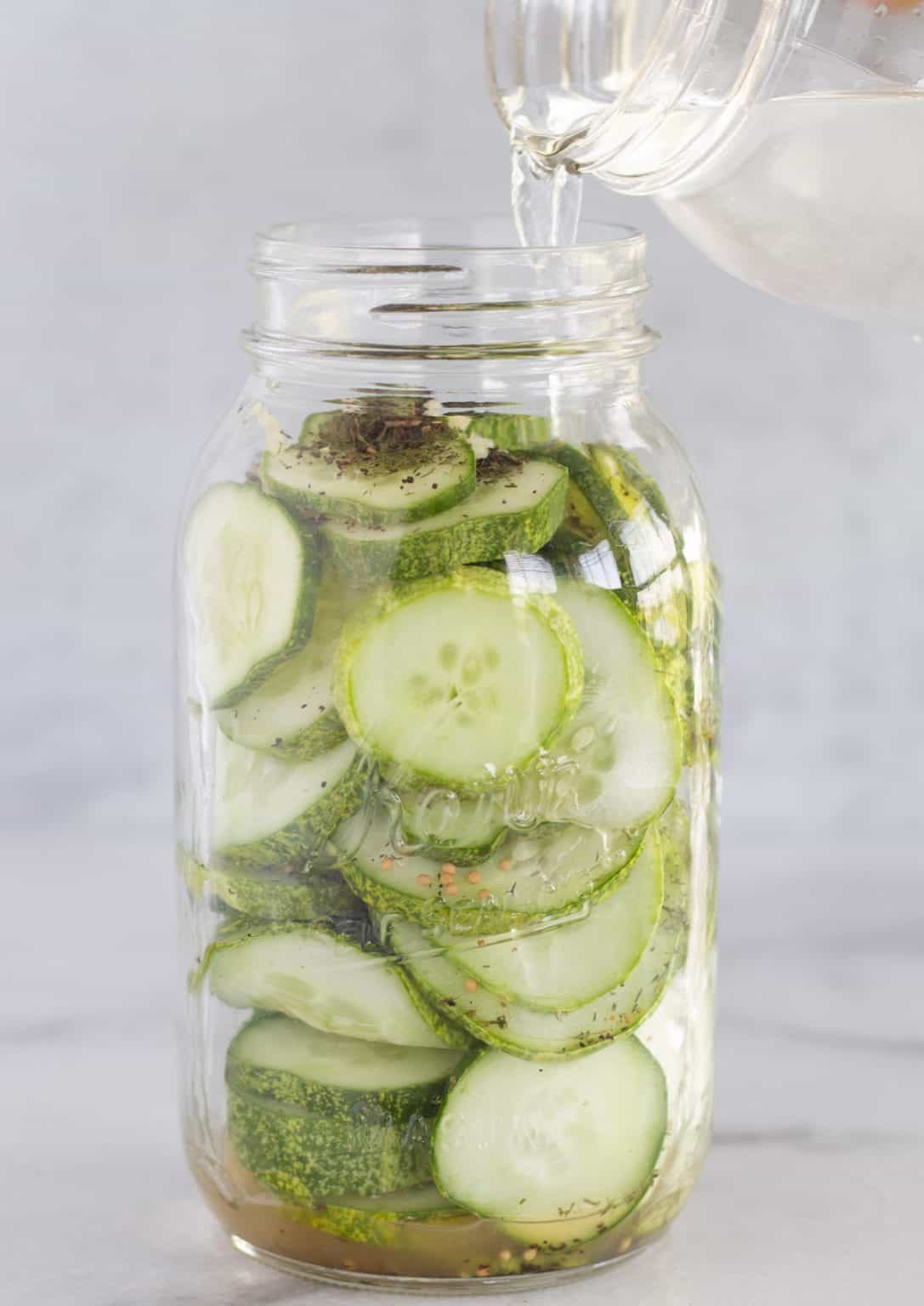 Dill Lacto Fermented Pickles {Easy} - Cassidy's Craveable Creations