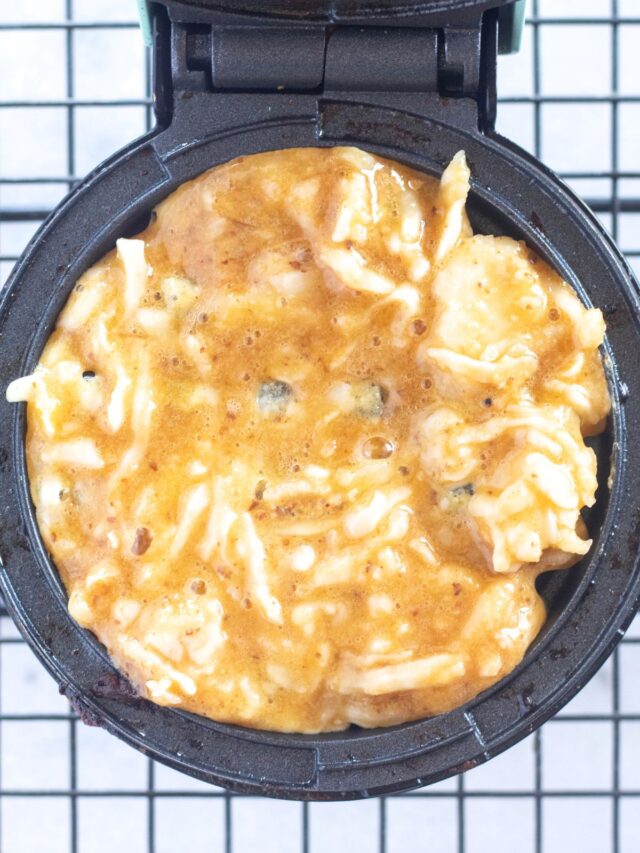 Keto Sweet Chaffle Recipe – Cassidy's Craveable Creations